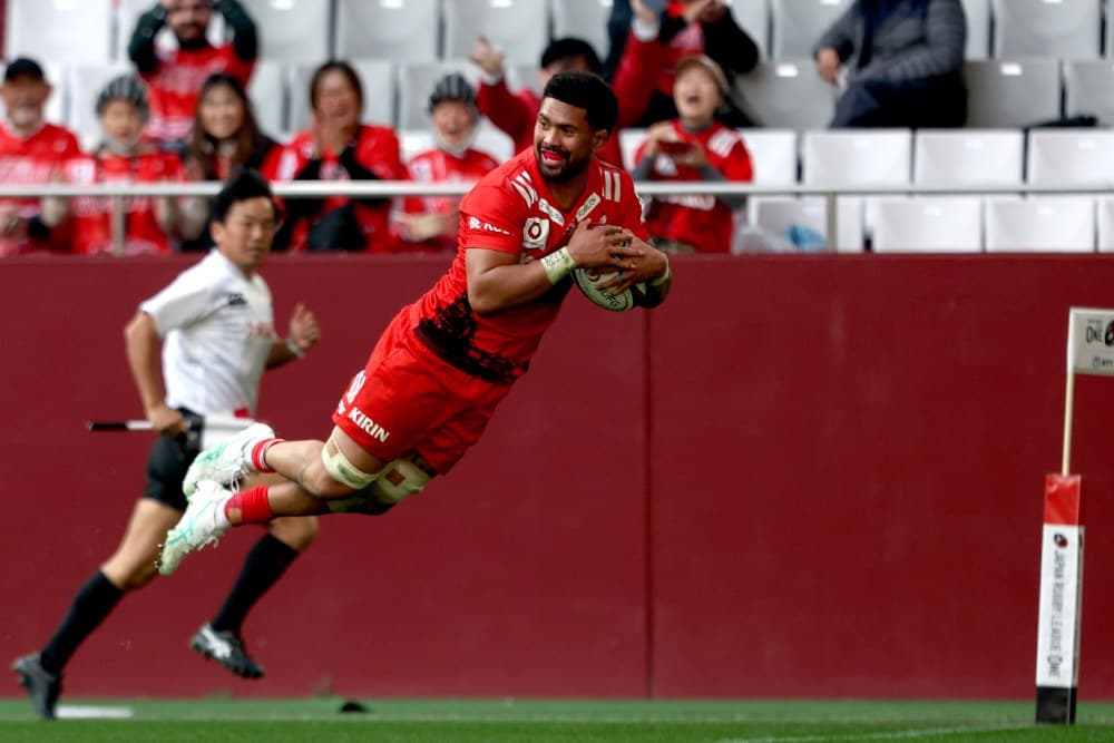 Savea strikes to take down Rennie's Steelers in Japan rugby